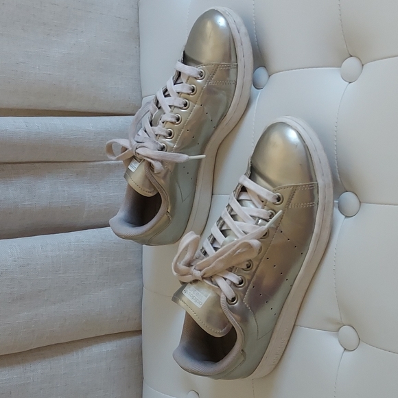 adidas | Shoes | Adidas Womens Stan Smith Metallic Silvergold Low Top ...